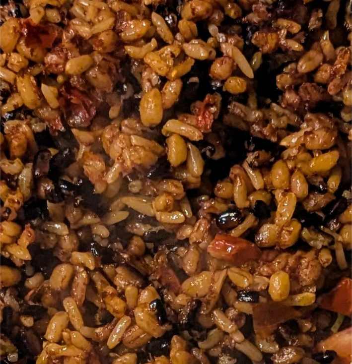 🥘 Aldi chicken burger with Spanish style grains… – HEAL